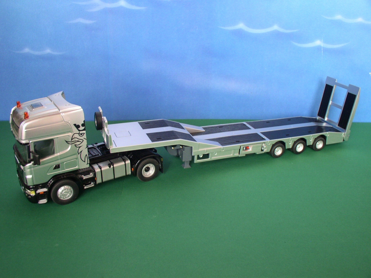 >>SIKU CONTROL 32 SCANIA - 6723 - LKW 3-Achs Auflieger - silber - OVP ...